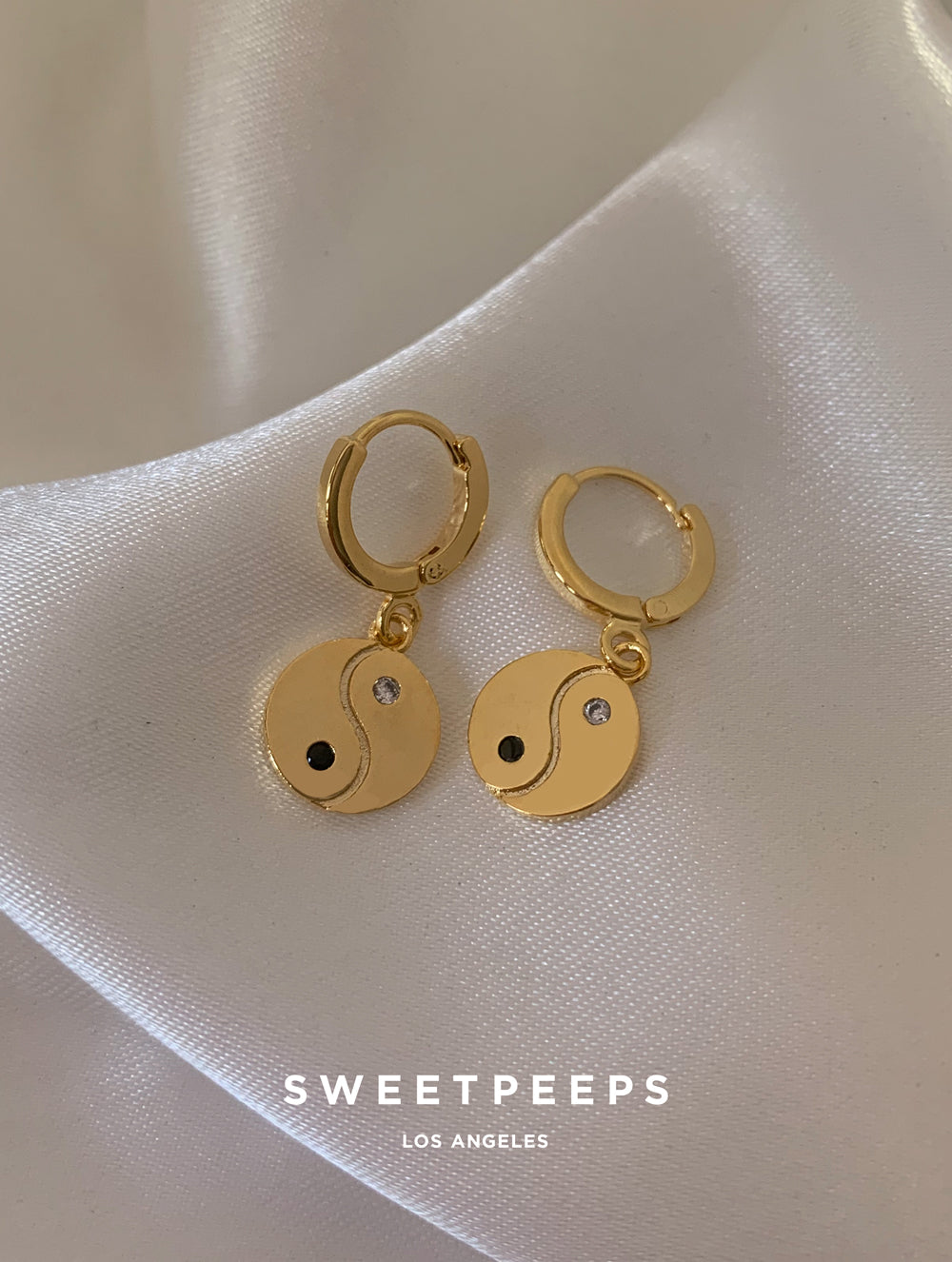 Ying Yang Huggies (Yin Yang) – SP Inc.
